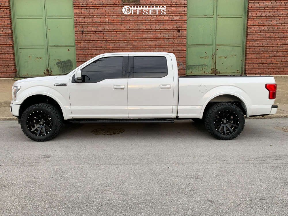 2019 Ford F-150 with 20x10 -24 XD Xd818 and 33/12.5R20 Kenda Klever R/t ...