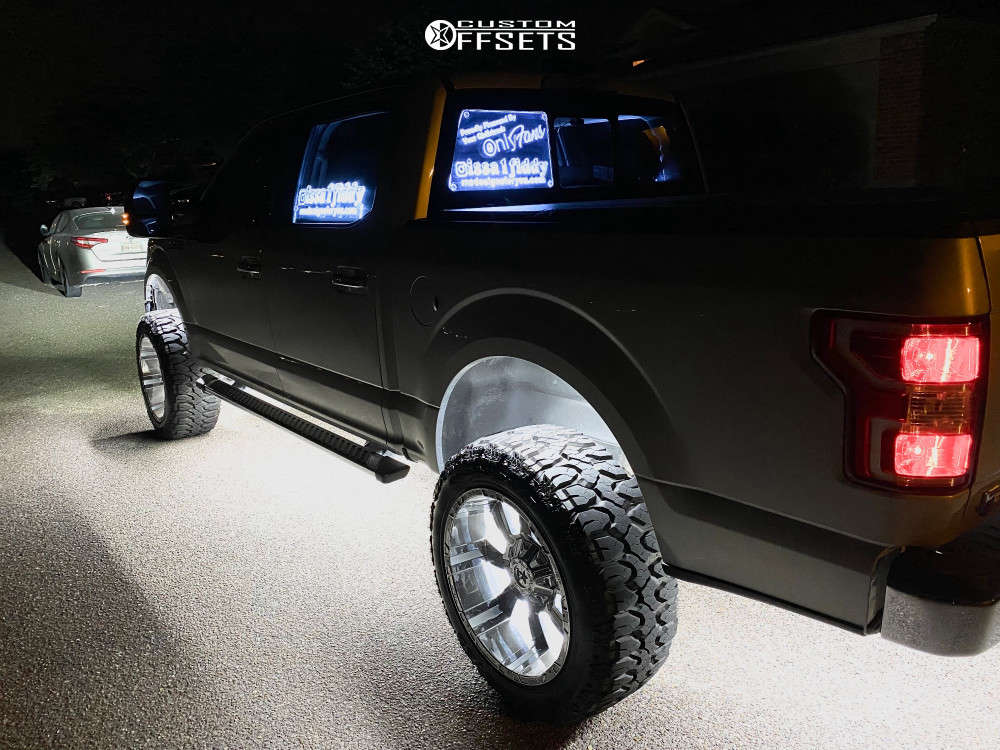 2019 Ford F-150 with 22x12 -44 RBP 94r and 35/12.5R22 Milestar Milestar ...