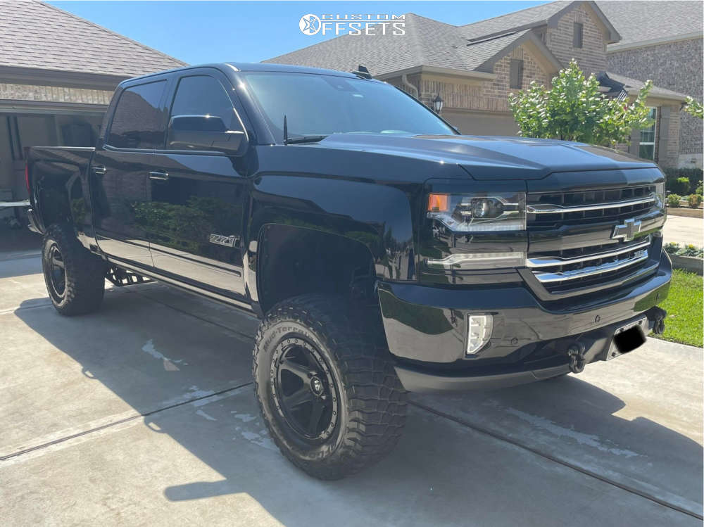 2018 Chevrolet Silverado 1500 with 18x9 -12 Fuel Ripper and 35/12.5R18 ...