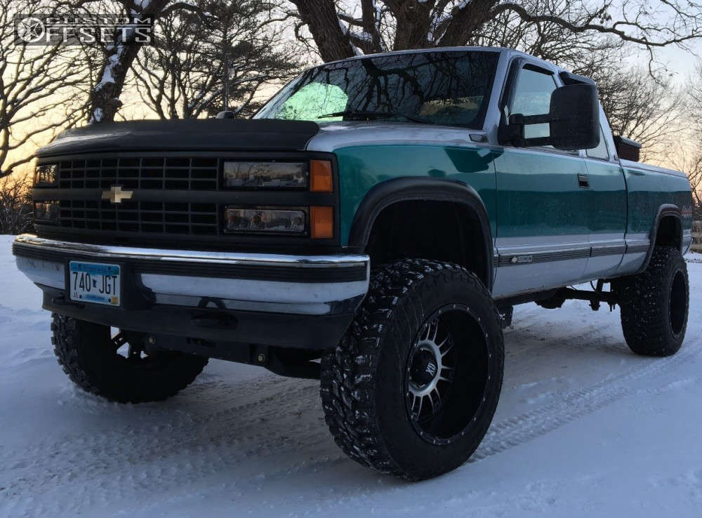 1993 Chevrolet K1500 with 20x12 -44 XD Riot and 35/12.5R20 Mastercraft ...