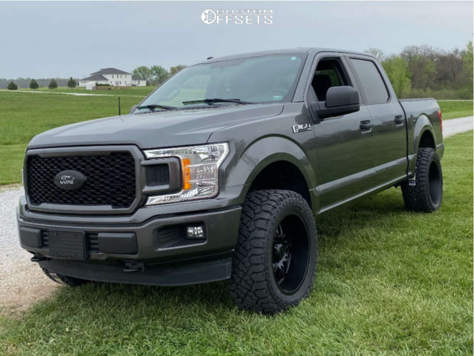2018 Ford F-150 with 20x10 -25 Ultra Hunter 203 and 33/12.5R20 Kenda Klever R/t and Leveling Kit ...