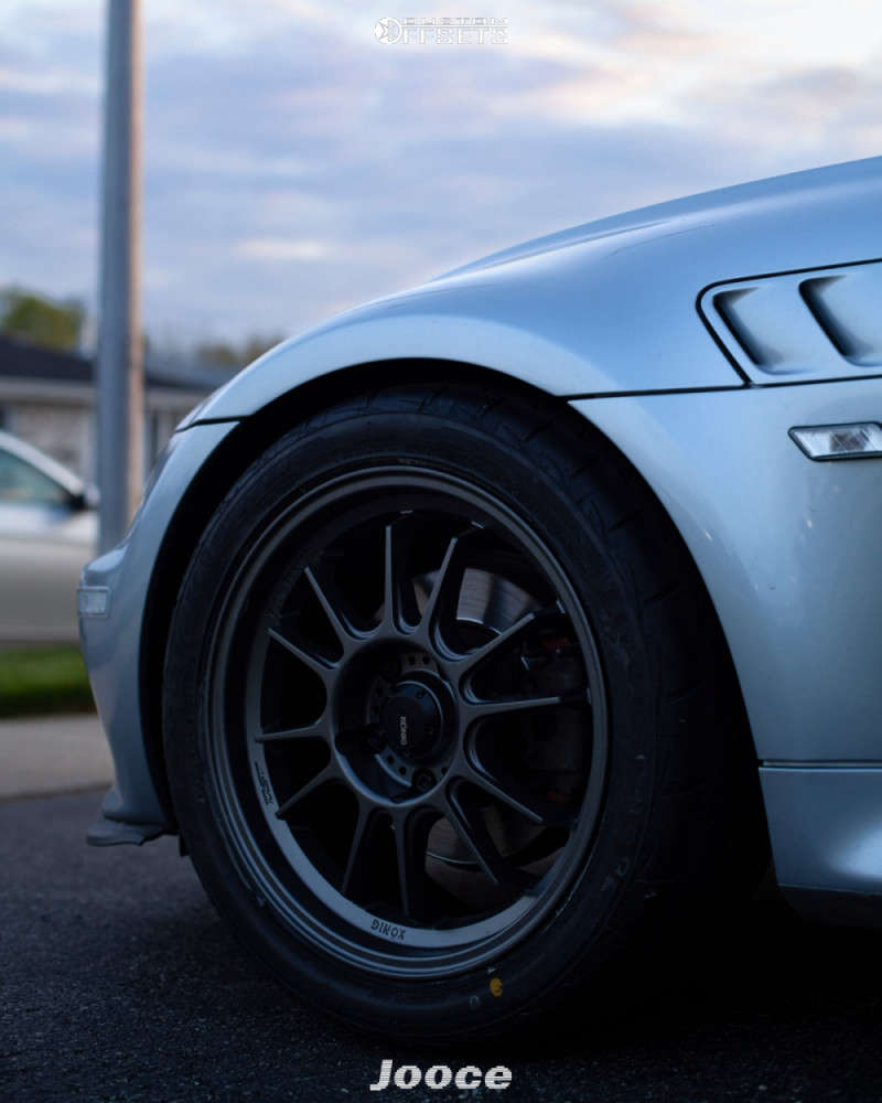 1997 BMW Z3 with 17x8 35 Konig Hypergram and 245/40R17 Firestone ...
