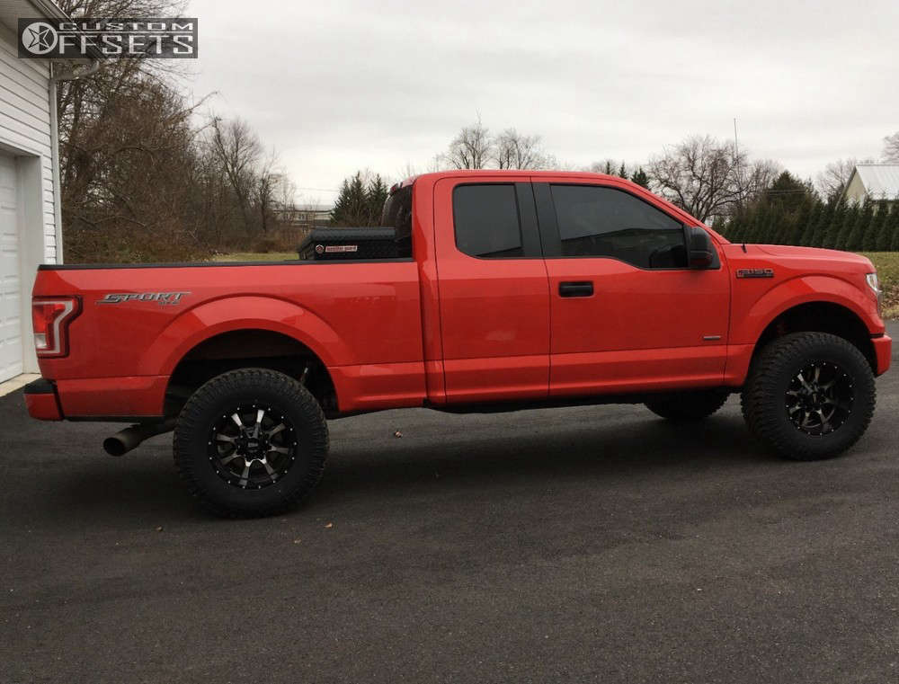 2015 Ford F-150 with 18x10 -24 Moto Metal MO970 and 35/12.5R18 Atturo ...