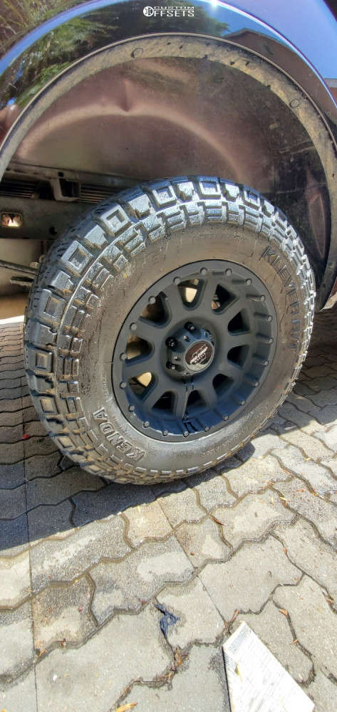 2018 Ford F-150 with 18x9 0 Pro Comp Series 32 and 33/9.5R18 Kenda ...