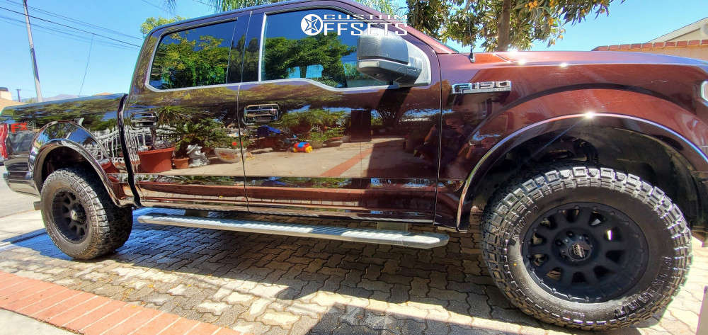 2018 Ford F-150 with 18x9 0 Pro Comp Series 32 and 33/9.5R18 Kenda ...