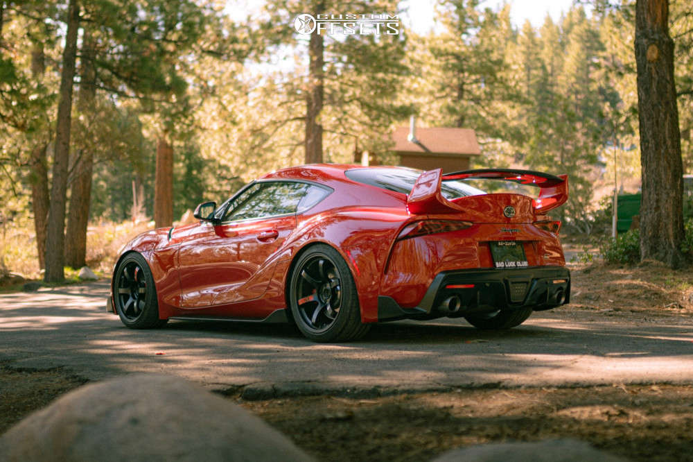 2020 Toyota GR Supra with 19x9.5 25 Gram Lights 57dr and 255/35R19 ...