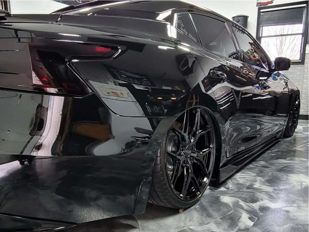 2018 Nissan Maxima with 20x9 32 Vossen Hf5 and 245/30R20 Achilles Atr ...