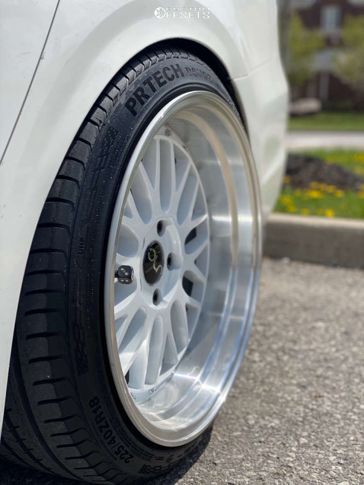 2013 Volkswagen Jetta with 18x10 25 JNC 005 and 225/40R18 Crossleader ...