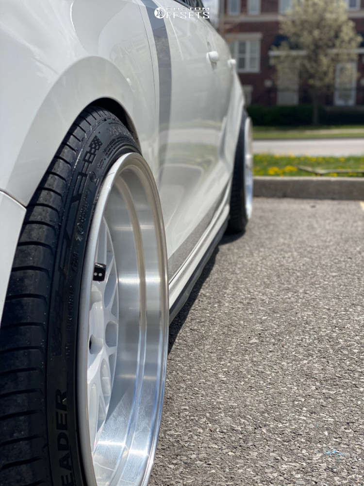 2013 Volkswagen Jetta with 18x10 25 JNC 005 and 225/40R18 Crossleader ...