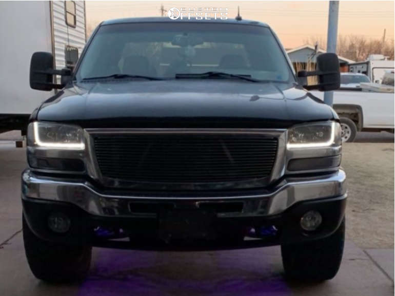 2003 GMC Sierra 1500 with 20x12 -38.1 MB Wheels Vortex and 33/12.5R20 ...