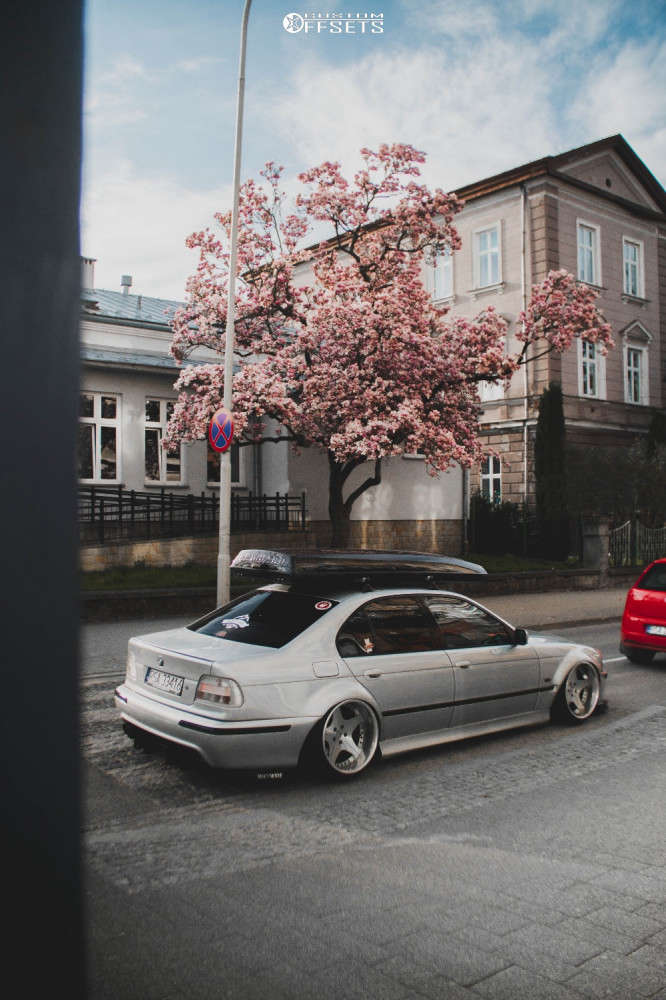 2000 BMW 528i with 19x10.75 -8 Leon Hardiritt Ordens and 235/35R19 ...