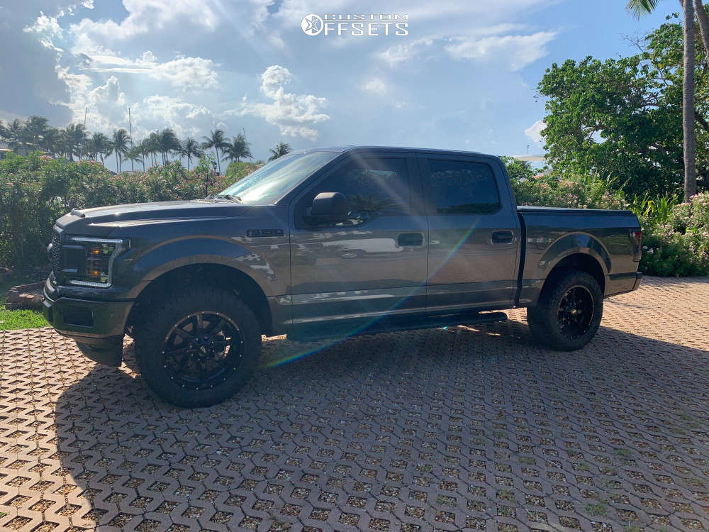 2019 Ford F-150 with 20x9 Moto Metal Mo970 and 295/55R20 Nitto Ridge ...