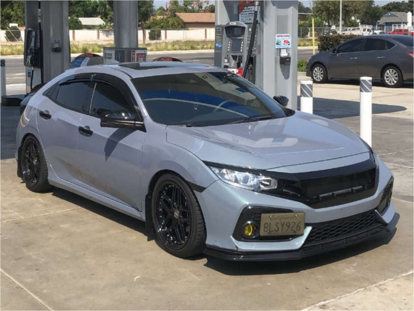 2019 Honda Civic with 18x8.5 30 ESR Cs15 and 225/35R18 Advanta Hp and ...