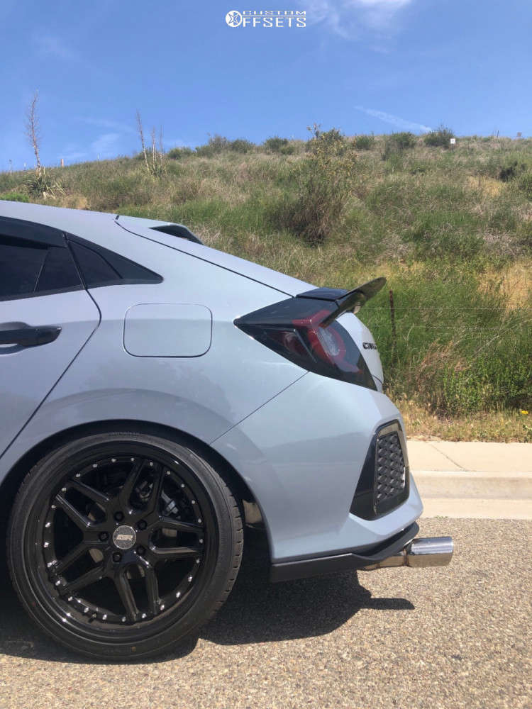 2019 Honda Civic with 18x8.5 30 ESR Cs15 and 225/35R18 Advanta Hp and ...