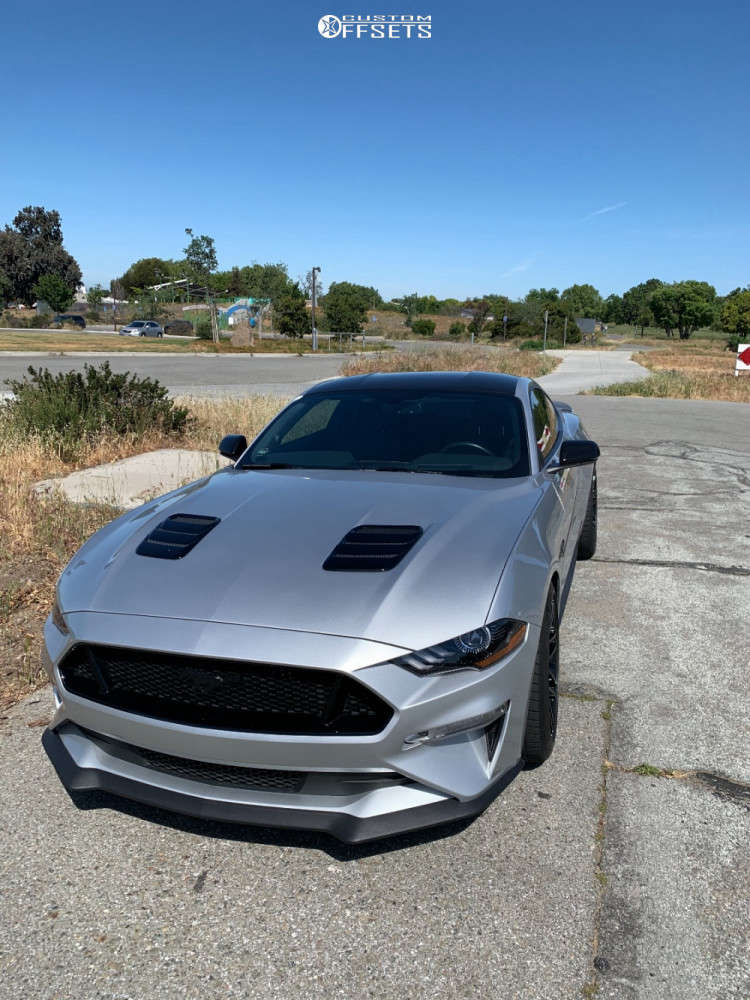 2019 Ford Mustang with 19x9.5 29 Forgestar F14 and 255/40R19 Michelin ...