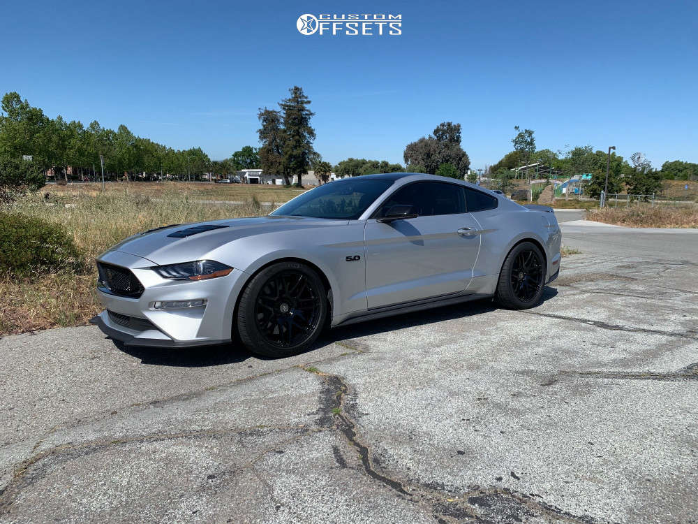 2019 Ford Mustang with 19x9.5 29 Forgestar F14 and 255/40R19 Michelin ...