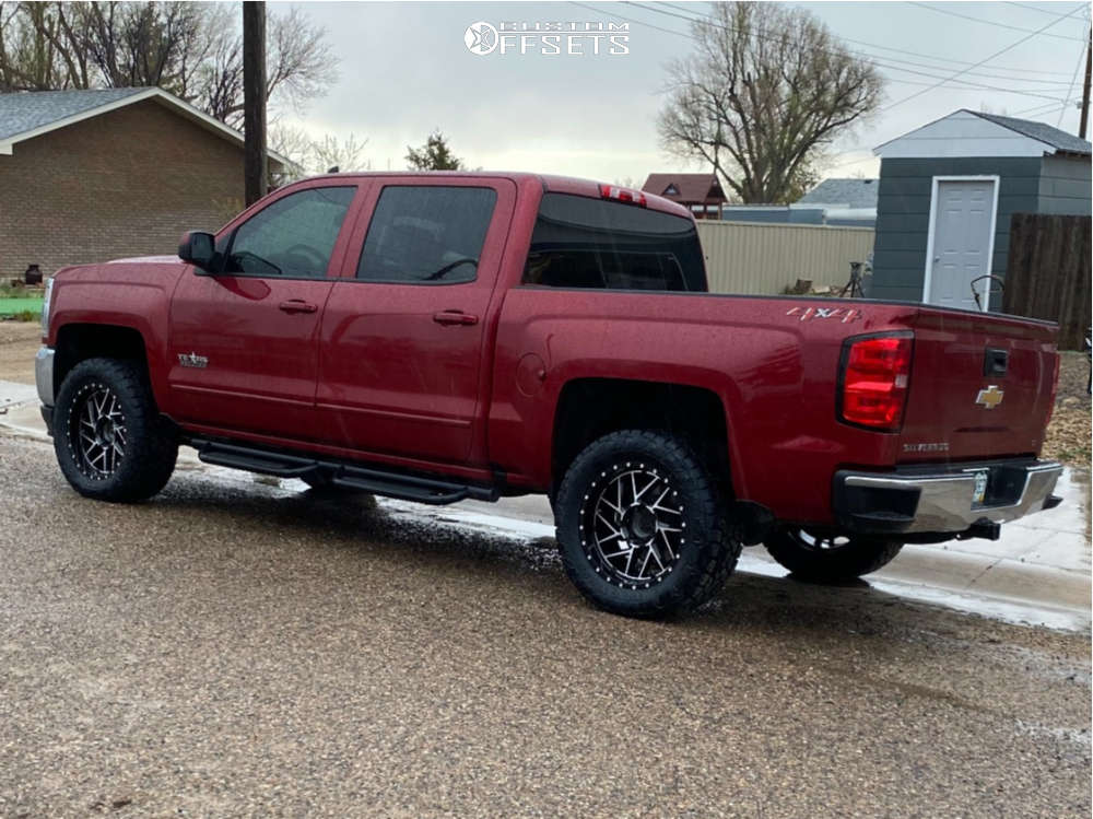 2018 Chevrolet Silverado 1500 with 20x9 Moto Metal Mo985 and 33/12.5R20 ...