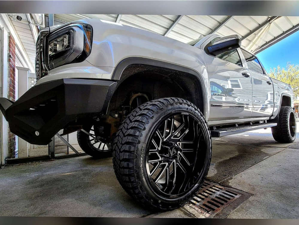 2017 GMC Sierra 1500 with 24x12 -51 ARKON OFF-ROAD Mandela and 35/12.5R24 Radar Renegade Rt Plus ...