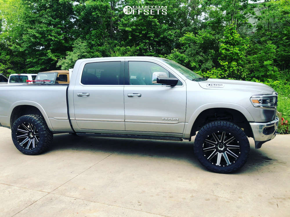 2020 Ram 1500 with 22x12 -43 Fuel Contra and 33/12.5R22 Nitto Ridge ...
