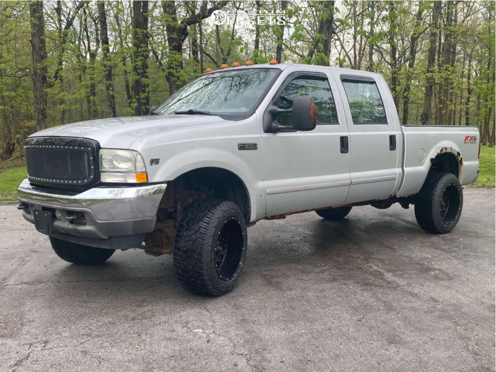 2003 Ford F-350 Super Duty with 20x12 -51 Vision Rocker and 33/12.5R20 ...