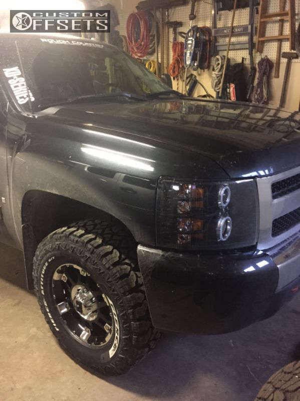 2009 Chevrolet Silverado 1500 with 17x9 -12 XD Spy and 285/70R17 Fierce ...