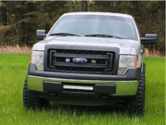 2014 Ford F-150 with 17x9 -12 Vision Soft 8 and 35/12.5R17 Federal ...