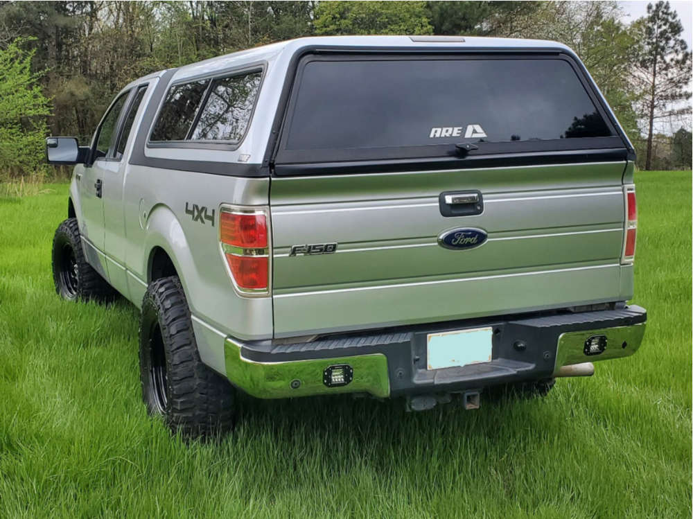 2014 Ford F-150 with 17x9 -12 Vision Soft 8 and 35/12.5R17 Federal ...