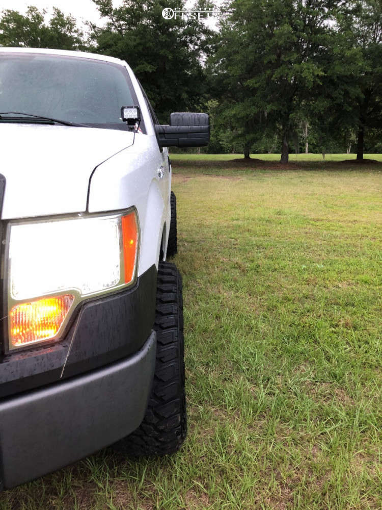 2013 Ford F-150 with 17x9 1 Ultra Nemesis and 33/12.5R17 Kanati Mud Hog ...