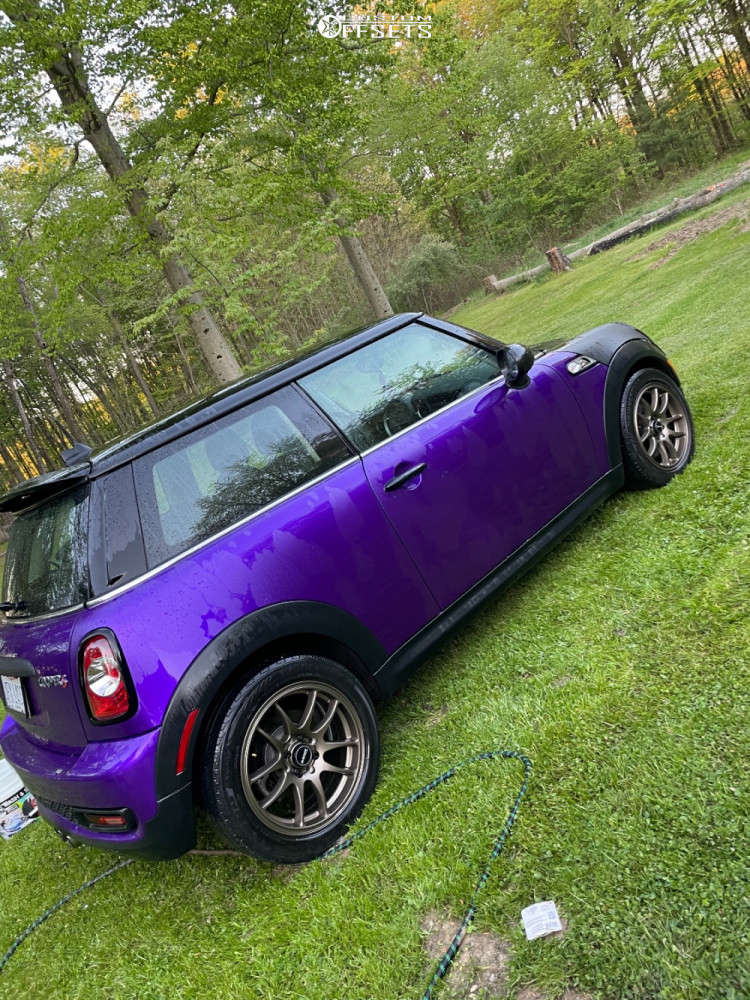 2012 Mini Cooper Wheel Offset Nearly Flush Stock | 1686500 | Custom Offsets
