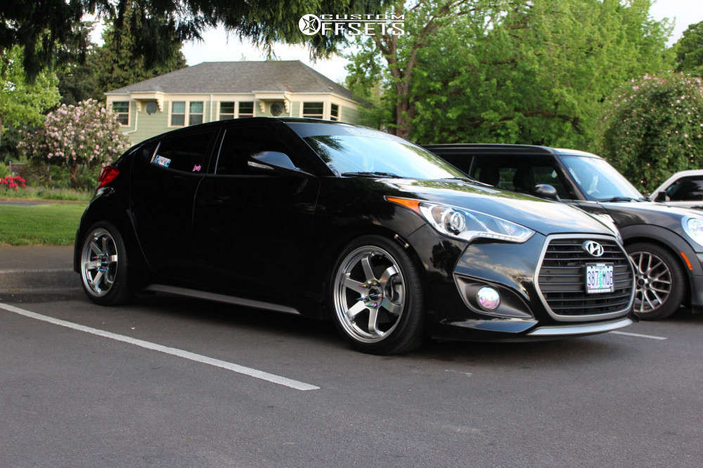 2016 Hyundai Veloster with 18x8.5 35 AVID1 AV6 and 225/40R18 ...