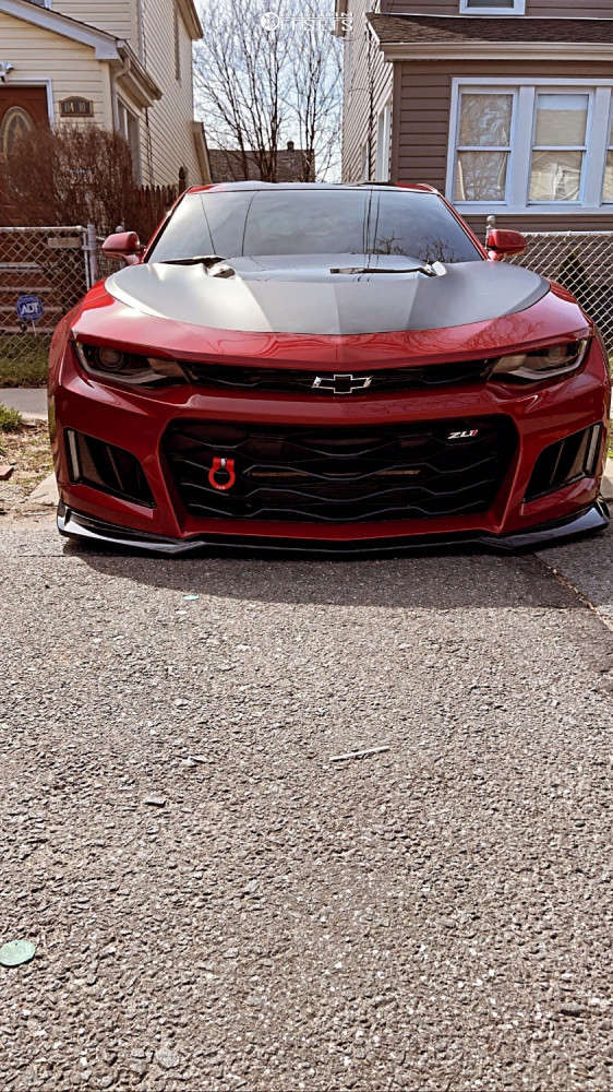 2017 Chevrolet Camaro with 19x9.5 20 Rohana Rfx11 and 305/30R19 ...