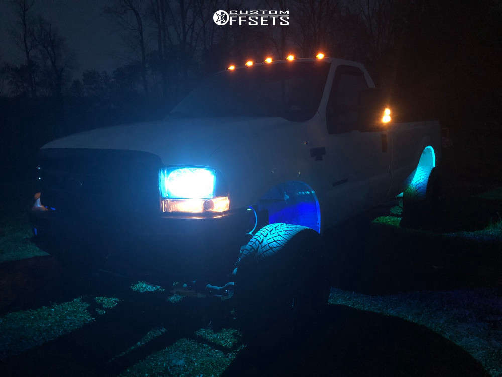 2000 Ford F-250 Super Duty with 20x12 -44 Gear Big Block and 33/10.5R20 ...