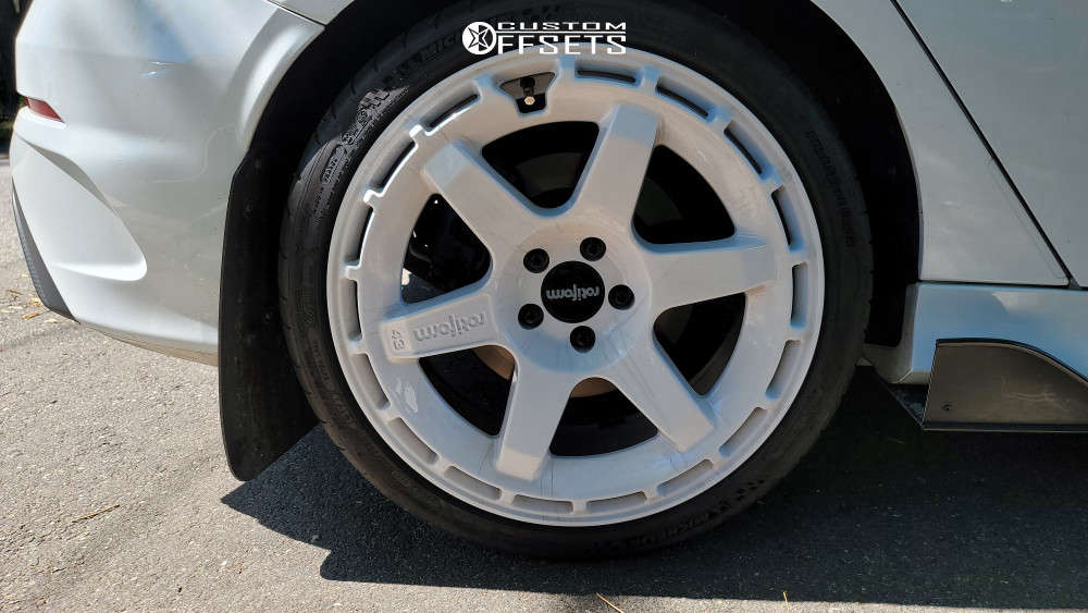 2017 Ford Focus with 19x8.5 42 Rotiform Kb1 and 235/35R19 Michelin ...