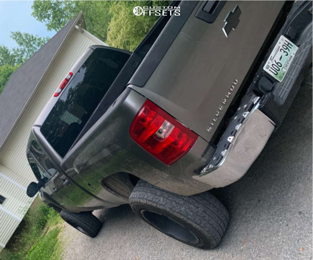 2008 Chevrolet Silverado 2500 HD with 20x12 -51 Vision Prowler 422 and ...