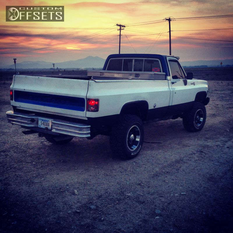 1976 Chevrolet K20 with 17x9 12 Devino 349 and 285/70R17 Fierce ...