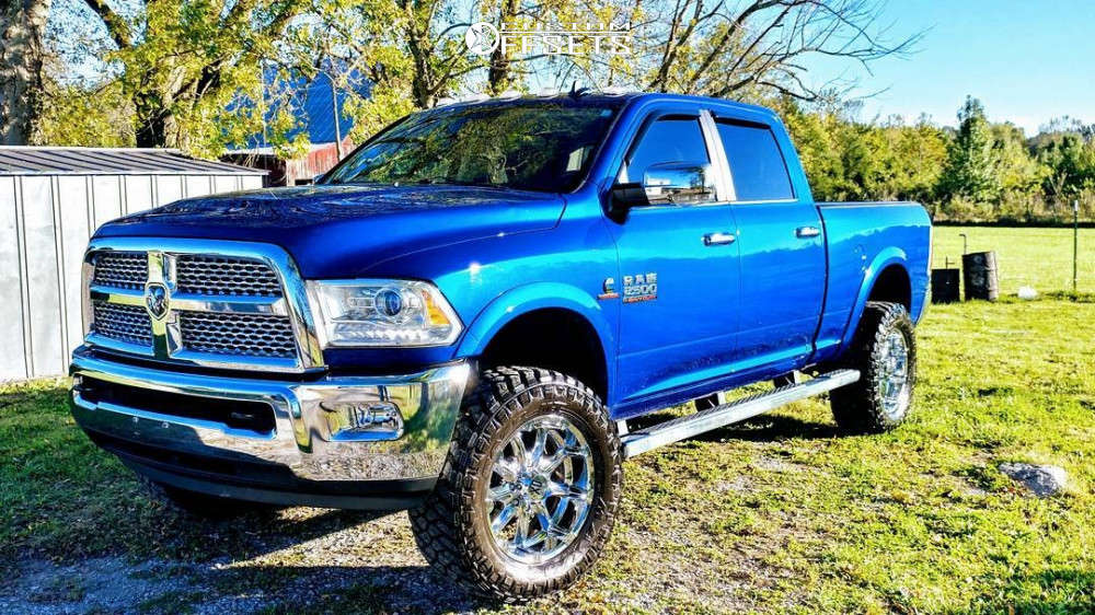 2014 Ram 2500 with 20x9 -20 XD Badlands and 35/12.5R20 Maxxis Razr Mt ...