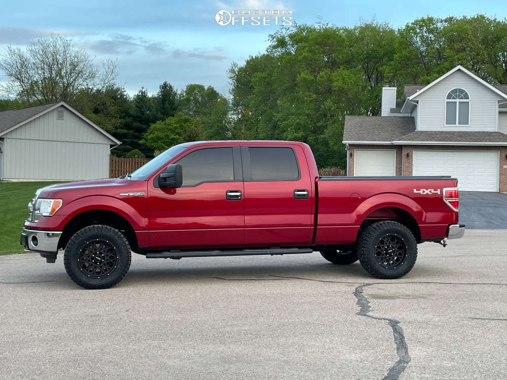 2013 Ford F-150 with 18x9 12 Vision Rocker and 33/12.5R18 Venom Power ...