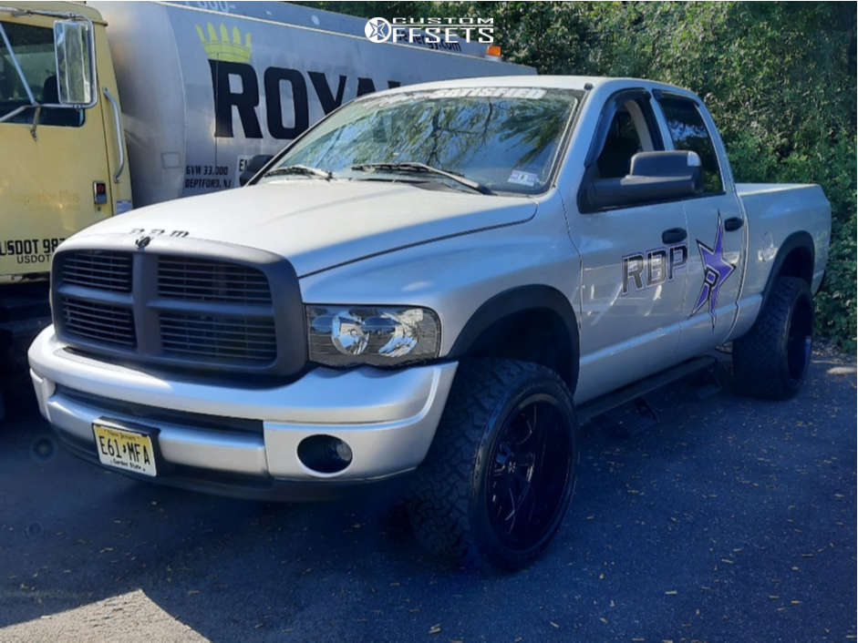 2003 Dodge Ram 1500 with 22x12 -44 RBP 75r and 33/12.5R22 Venom Power ...