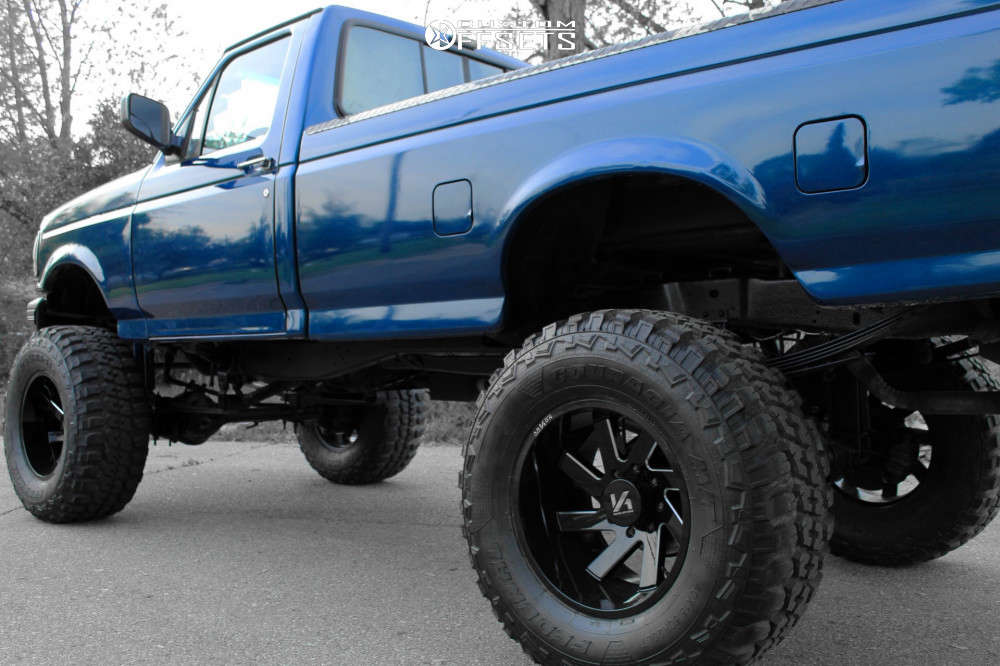 1995 Ford F-250 with 20x12 -51 ARKON OFF-ROAD Lincoln and 40/15.5R20 ...