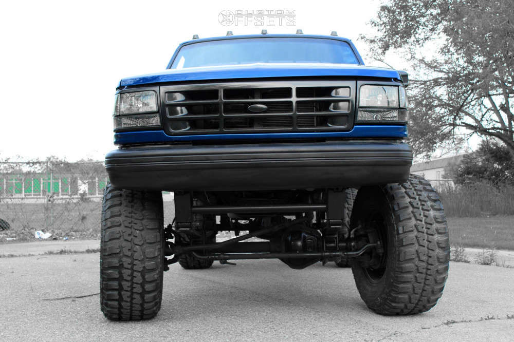 1995 Ford F-250 with 20x12 -51 ARKON OFF-ROAD Lincoln and 40/15.5R20 ...