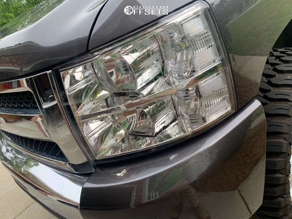 2011 Chevrolet Silverado 1500 with 22x9 30 OE Creations Snowflakes and ...