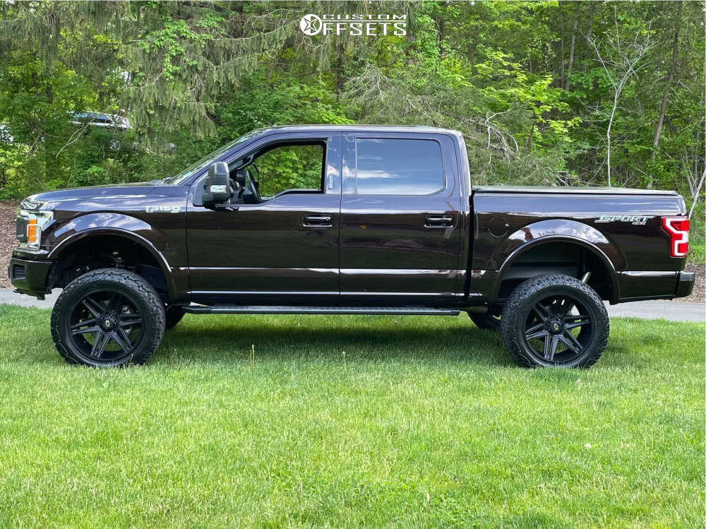 2018 Ford F-150 with 22x10 -19 Vision Razor and 35/12.5R22 Venom Power ...