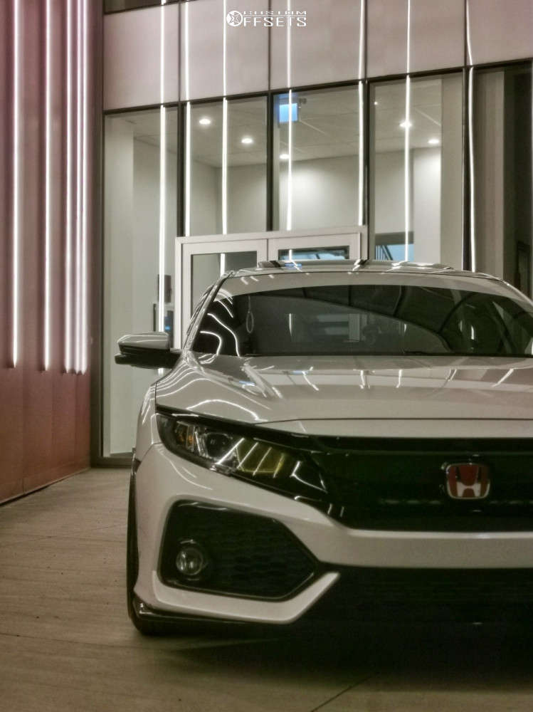 2018 Honda Civic with 18x9.5 35 ESR Cs12 and 235/40R18 Continental ...