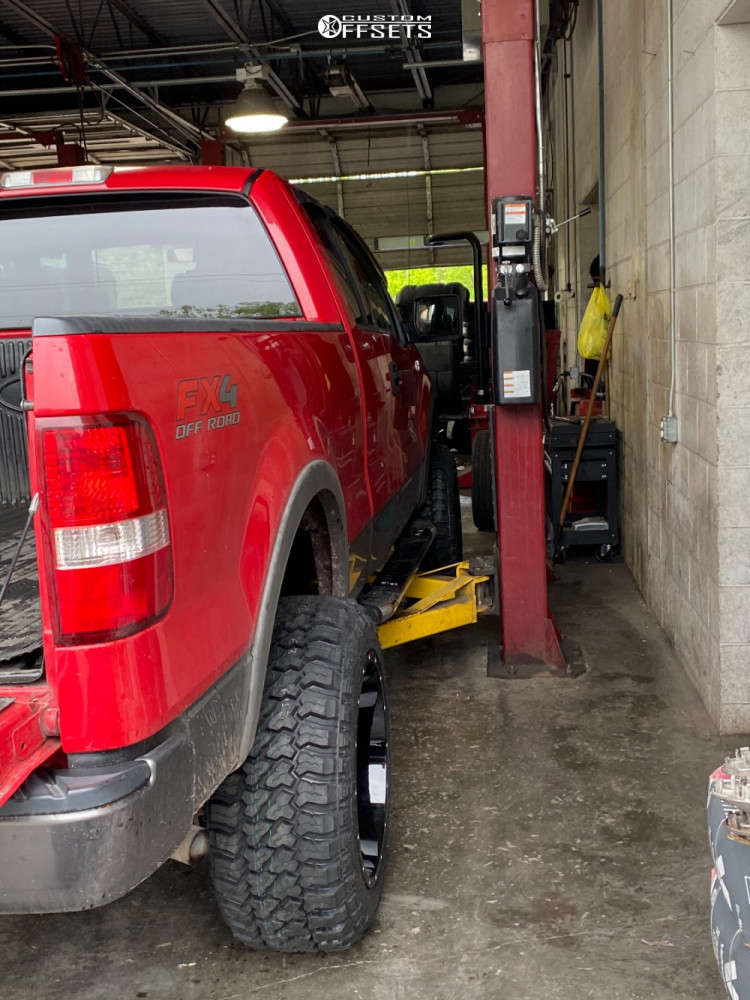 2004 Ford F-150 with 20x12 -44 Hardrock Overdrive and 33/12.5R20 Fury ...