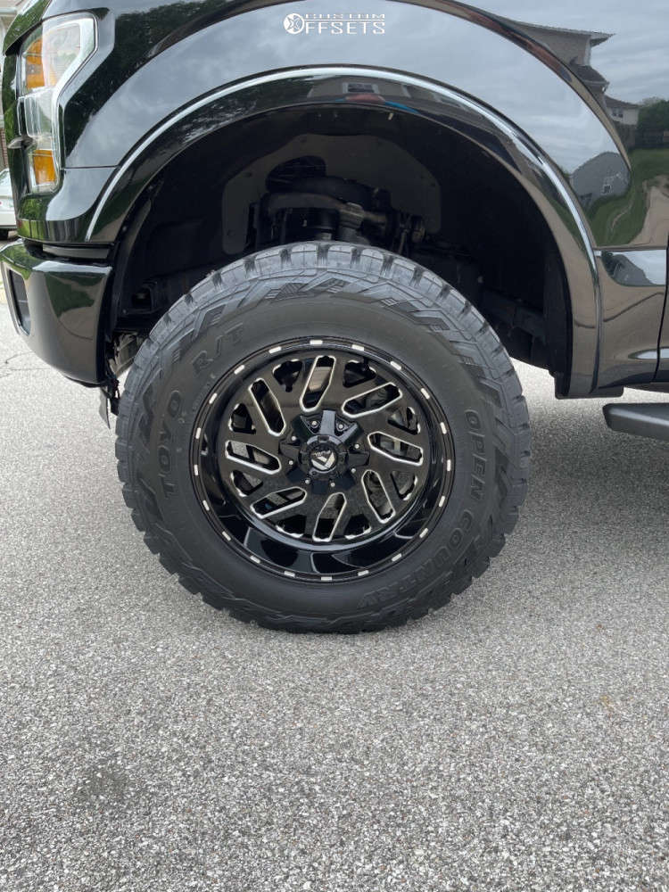 2016 Ford F-150 with 20x10 -19 Fuel Triton and 35/12.5R20 Toyo Tires ...