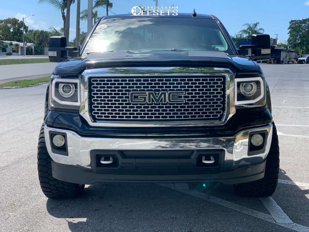 2015 GMC Sierra 1500 HD with 22x12 -44 TIS 544 and 33/12.5R22 AMP Mud ...