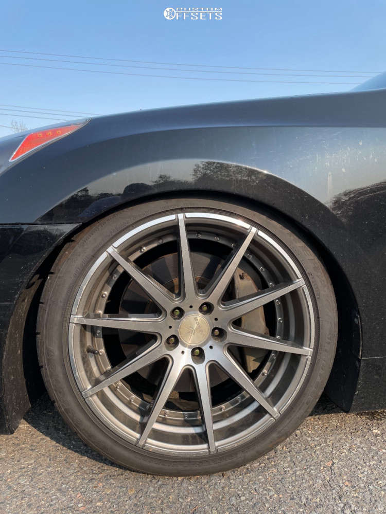 2012 Hyundai Equus with 20x9 30 Verde Insignia and 245/40R20 Firestone ...