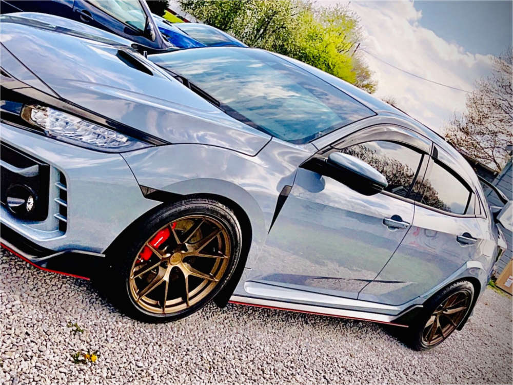 2021 Honda Civic with 18x9.5 35 Aodhan Aff7 and 255/40R18 Michelin ...