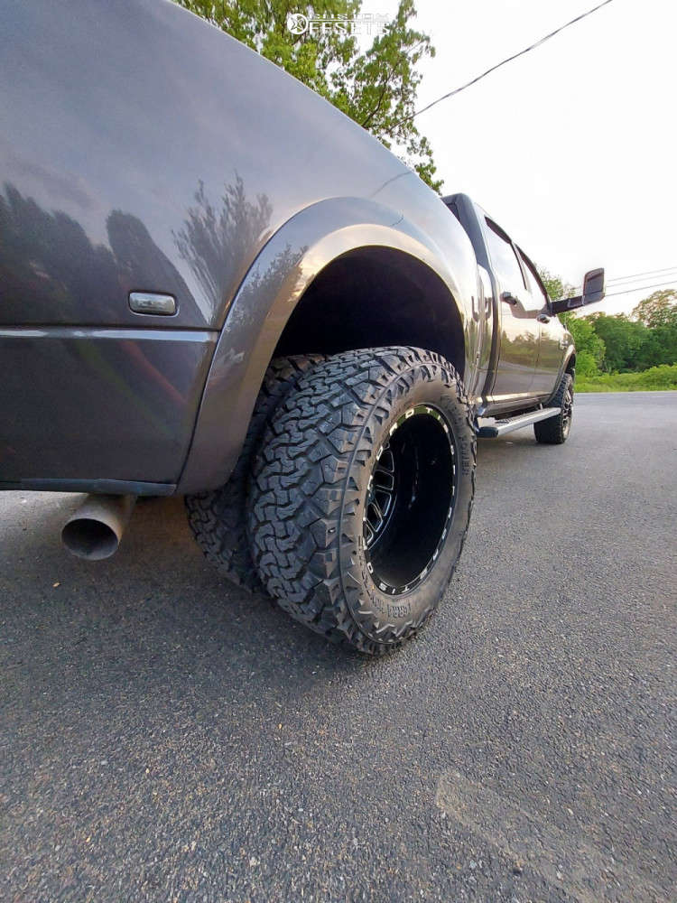 2017 Ram 3500 with 20x8 20 TIS 544BM and 35/12.5R20 Venom Power Terra ...