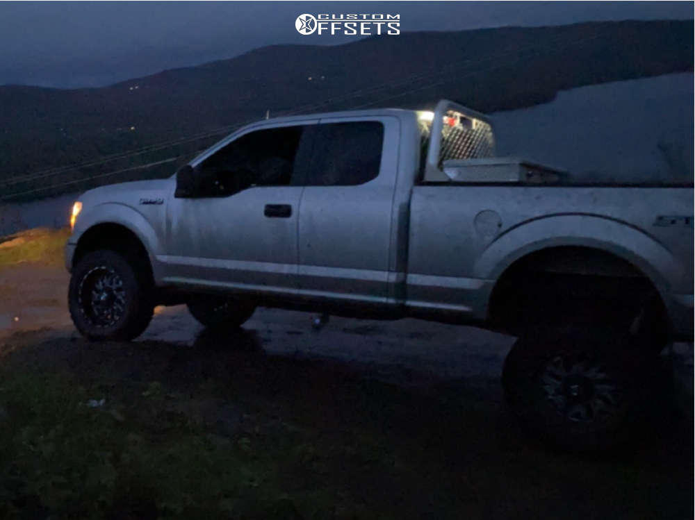 2020 Ford F-150 with 20x10 25 TIS Forged 544bm and 35/12.5R20 Mud Claw ...